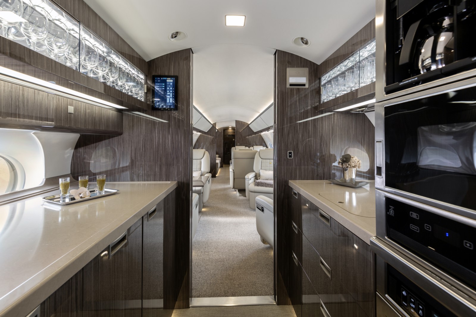 GULFSTREAM 650ER LX-JLK | Private Jet | Global Jet